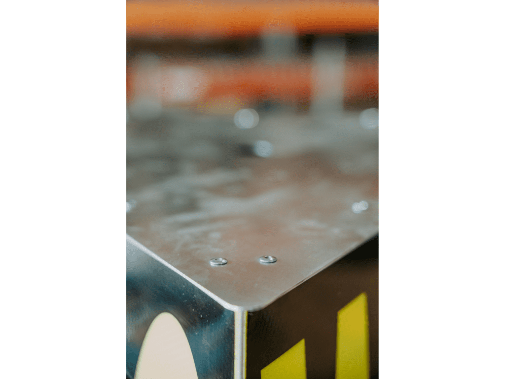 ID Rooftop Triangle Sign - Visible from All Angles