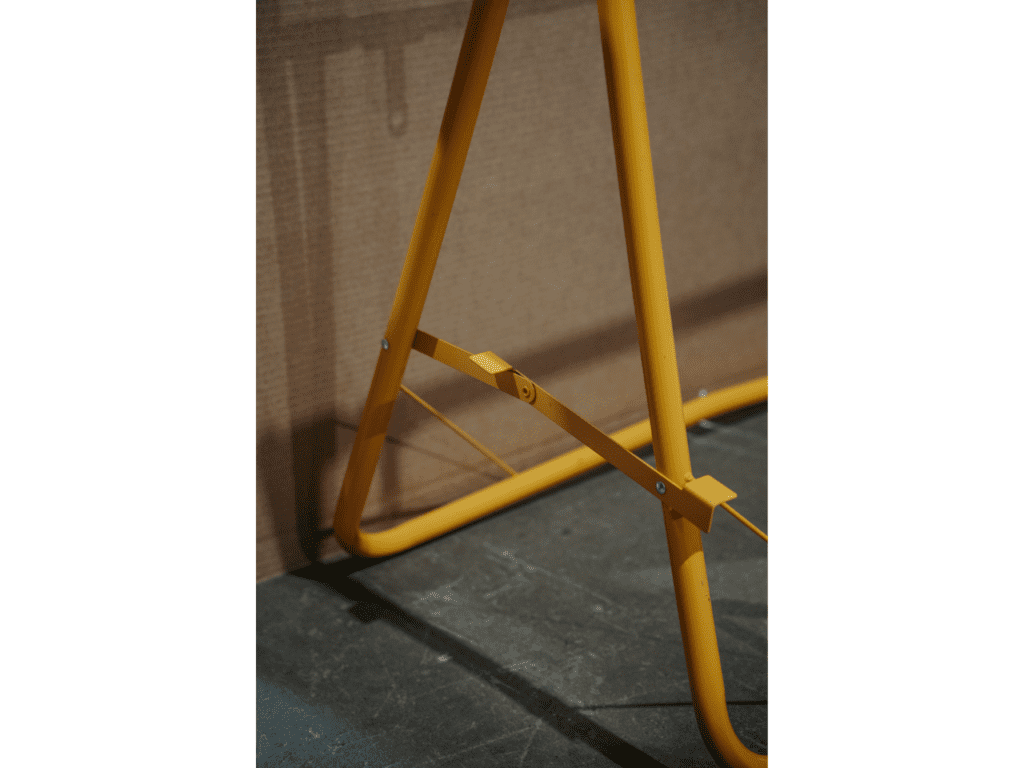 Swing Stand - Eye-Catching Temporary Signage Display Solution